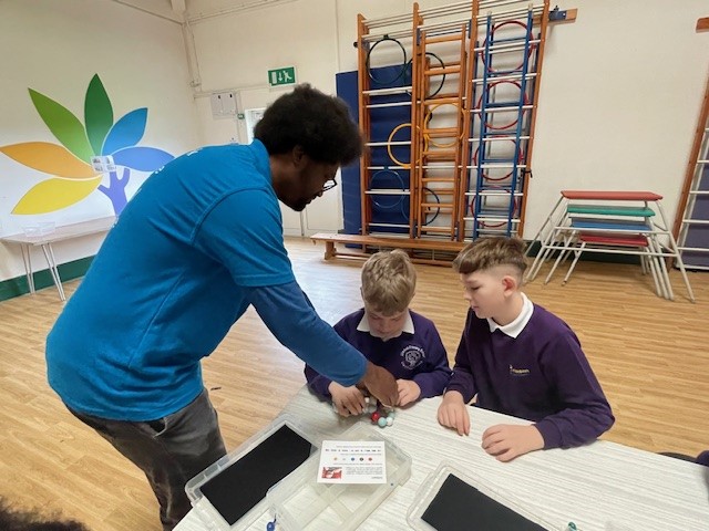 Willow and Birch Science Experience Day – Wimbish Primary Academy